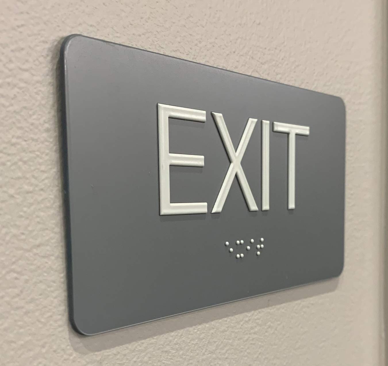 Snapklik.com : ADA Compliant Exit Sign