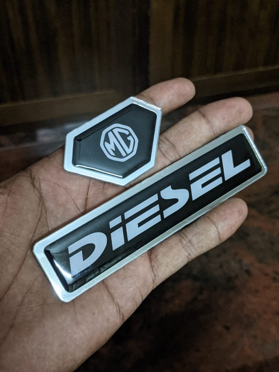 BFRC 3D Gel Finish Car Fuel Badge - Black - Diesel - Sticker Universal ...