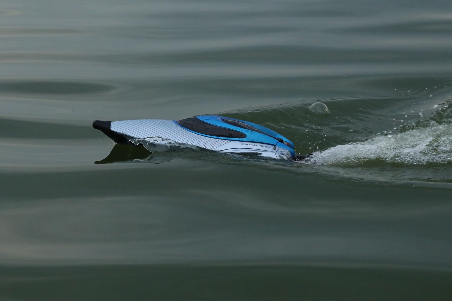 4DRC S3 RC Boat, 30+ mph Fast Remote Control Boats with Never Capsize ...