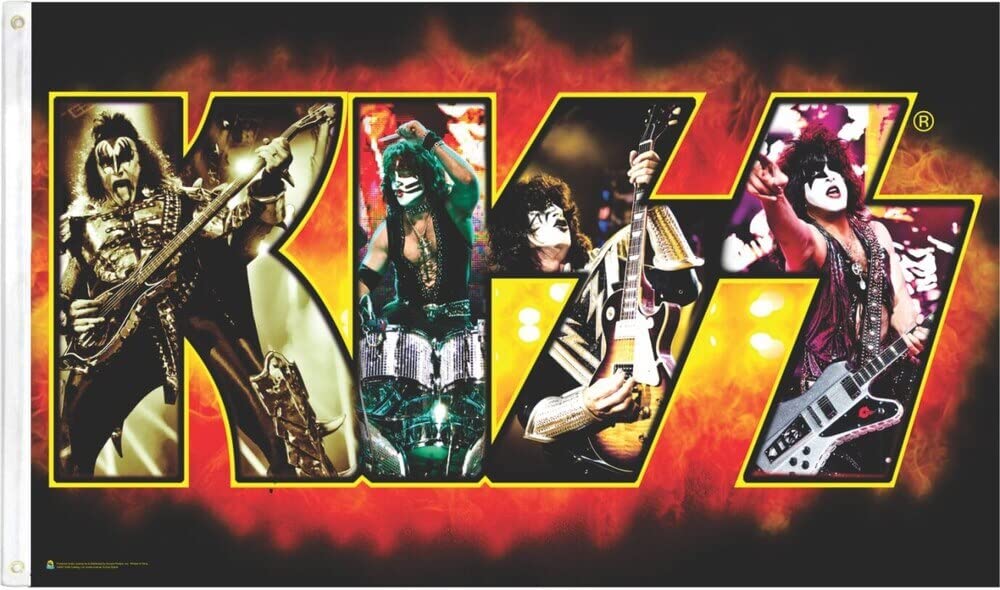 Snapklik.com : KISS Collage Logo Fly Flag 3 X 5