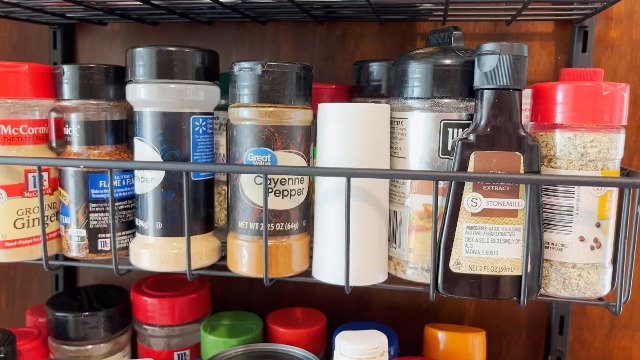 Watch Love the slanted shelves on this X-cosrack spice rack! DEMO on ...