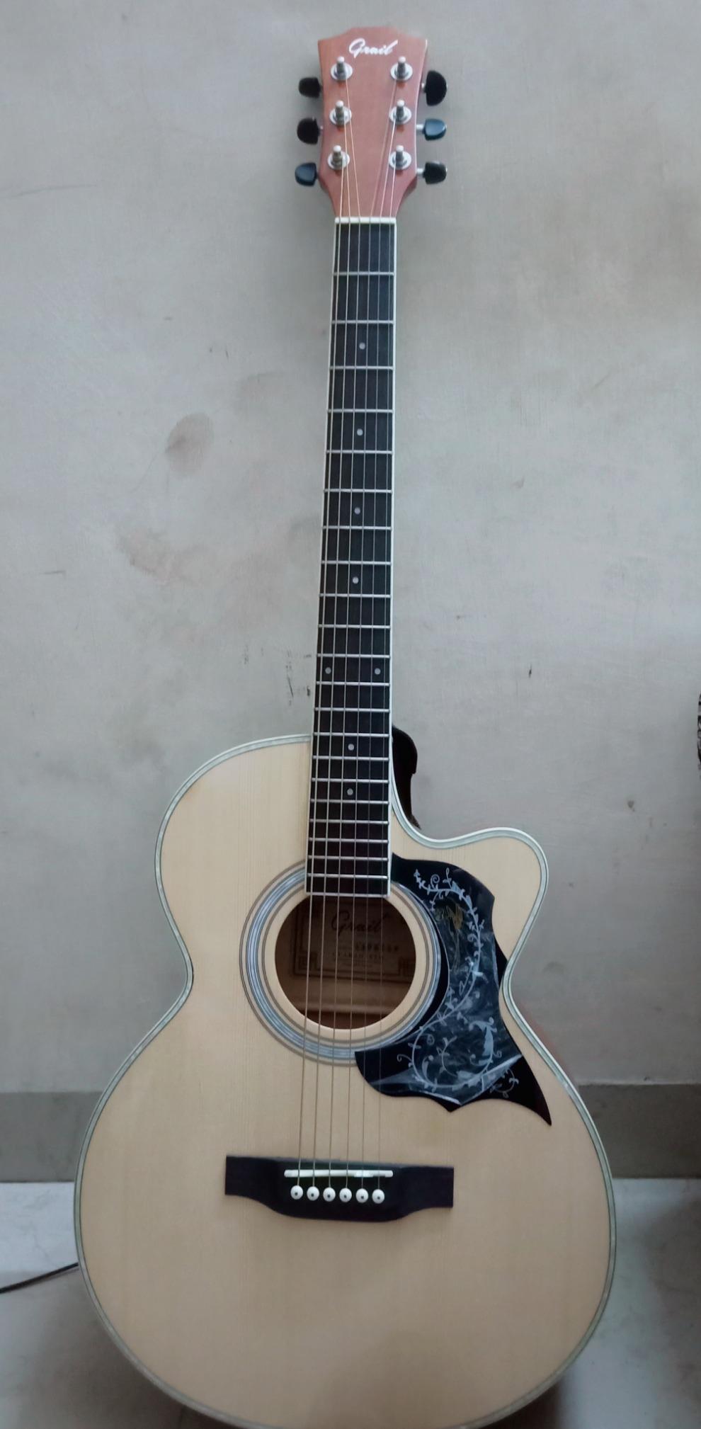 Grail Allure A190C SP Acoustic Guitar Spruce Cutaway : Amazon.in ...