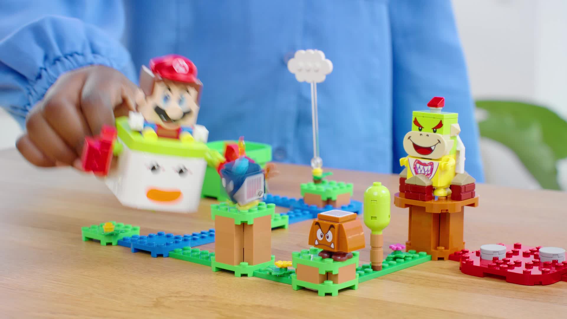 LEGO 71396 Super Mario Ensemble d’Extension La Junior-Mobile de Bowser ...