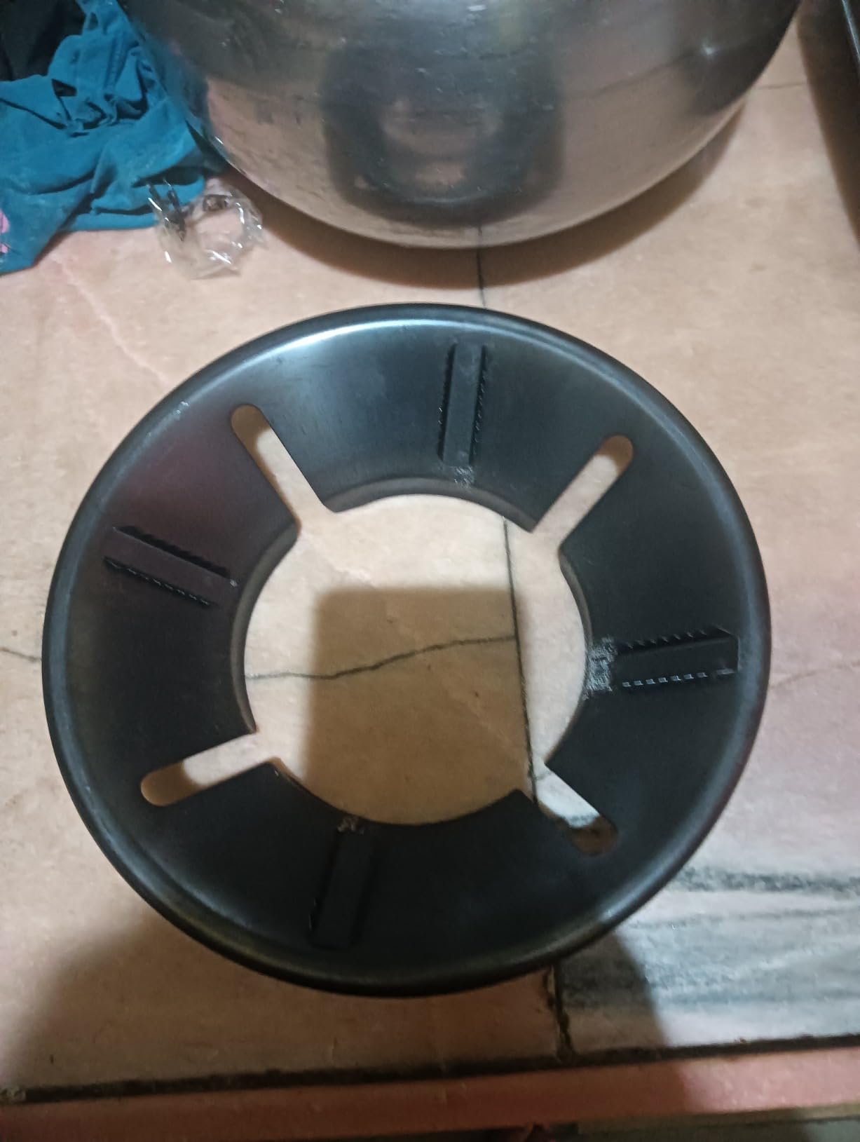 SKYLACE Metal Black Gas Stove Burner Flame Saver Windproof Portable ...