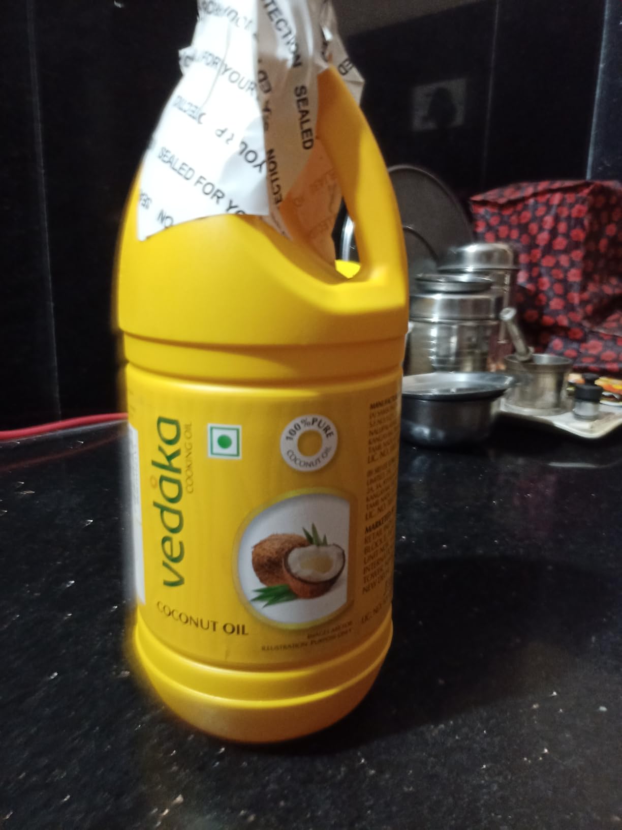 Amazon Brand - Vedaka 100% Pure Coconut Oil, 1 L : Amazon.in: Grocery ...