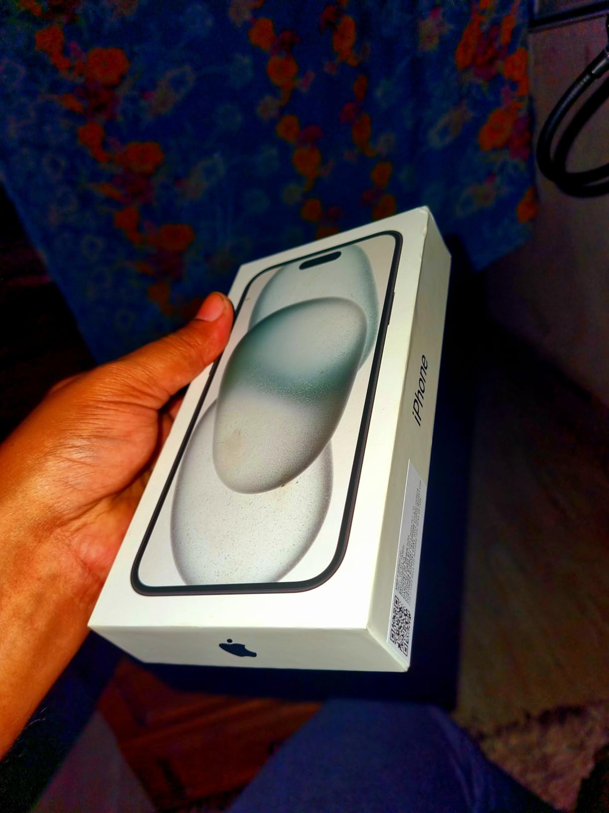 Apple iPhone 15 Plus (128 GB) - Black : Amazon.in