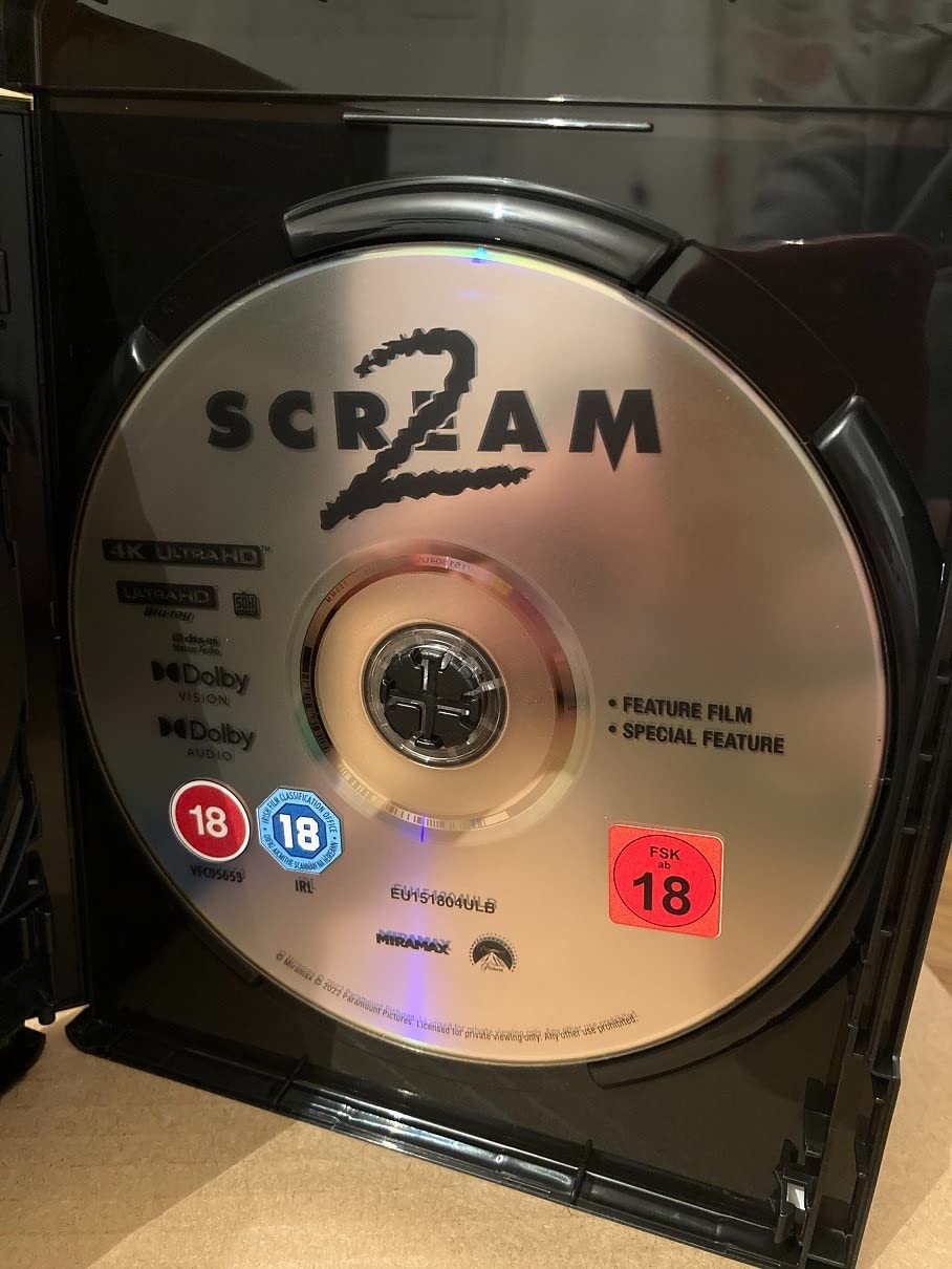 Scream 2 [VHS] [1998] : Neve Campbell, Courteney Cox, David Arquette ...