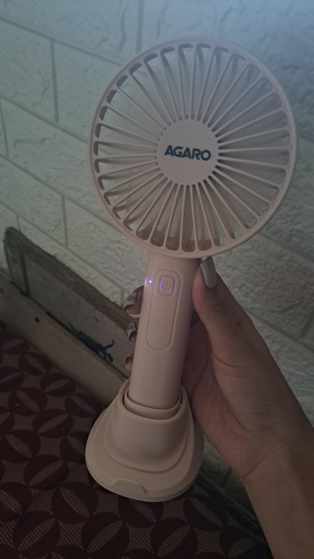 Buy AGARO Elite Mini Fan, 4 inches, Rechargeable Lithium-Ion with 2000 ...