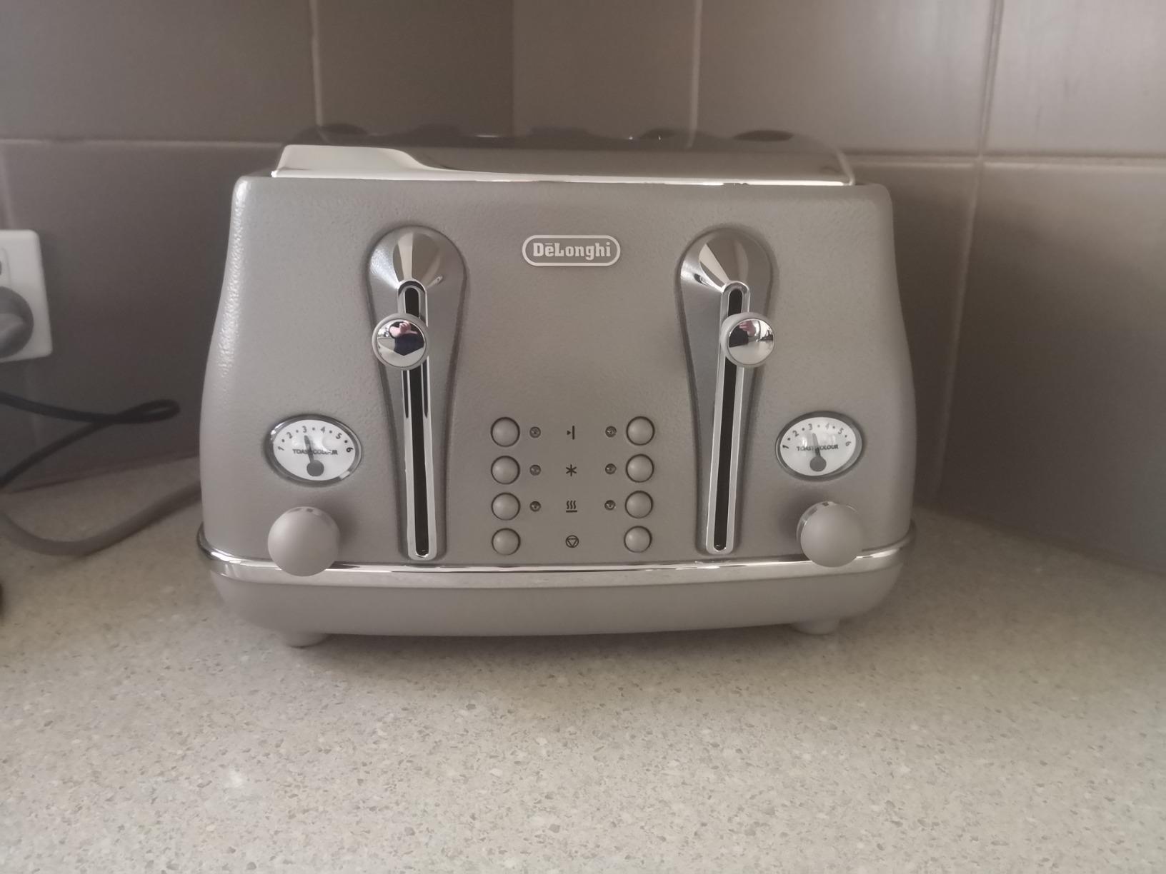 De'Longhi Icona Elements, 4 Slice Toaster, CTOE4003BG, Desert Beige ...