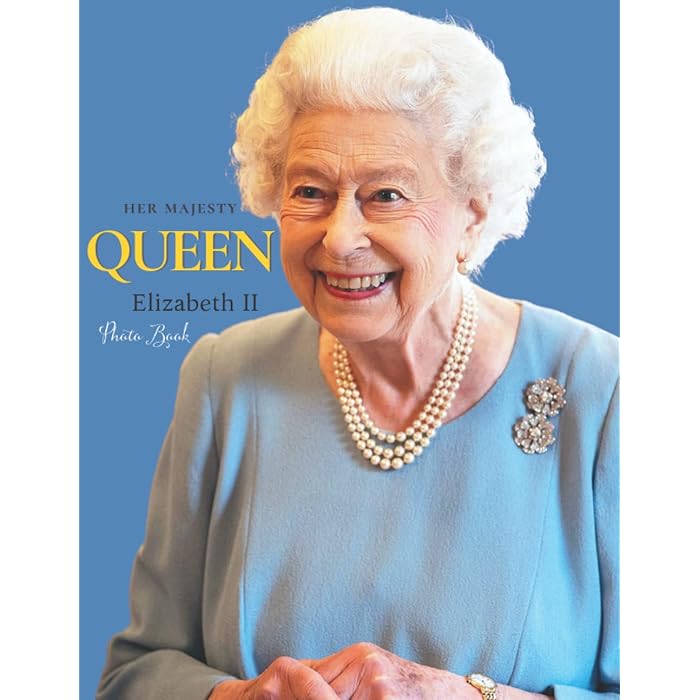 Buy Her Majesty Queen Elizabeth II Photobook: Platinum Jubilee ...