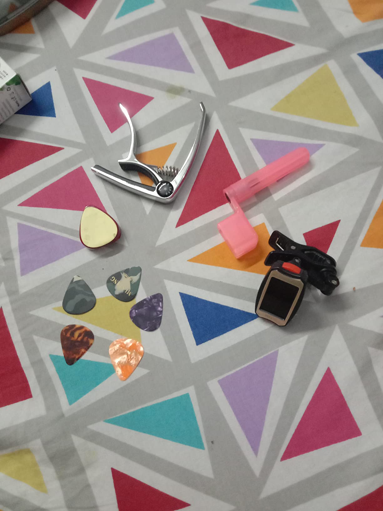 Guitar Accessories Set 9 Pieces Guitar Tool Kit Including Guitar Capo ...