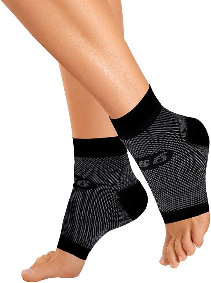 Amazon.com: OrthoSleeve FS6 Compression Foot Sleeves for Women & Men ...