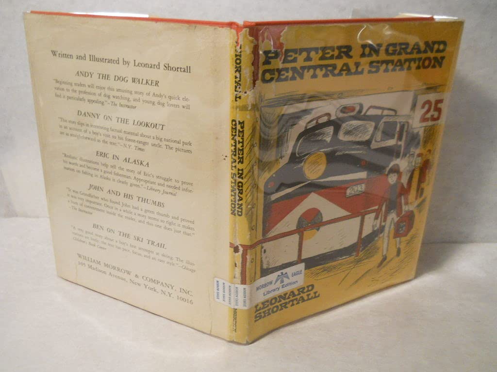 Peter in Grand Central Station: Shortall, Leonard W: Amazon.com: Books