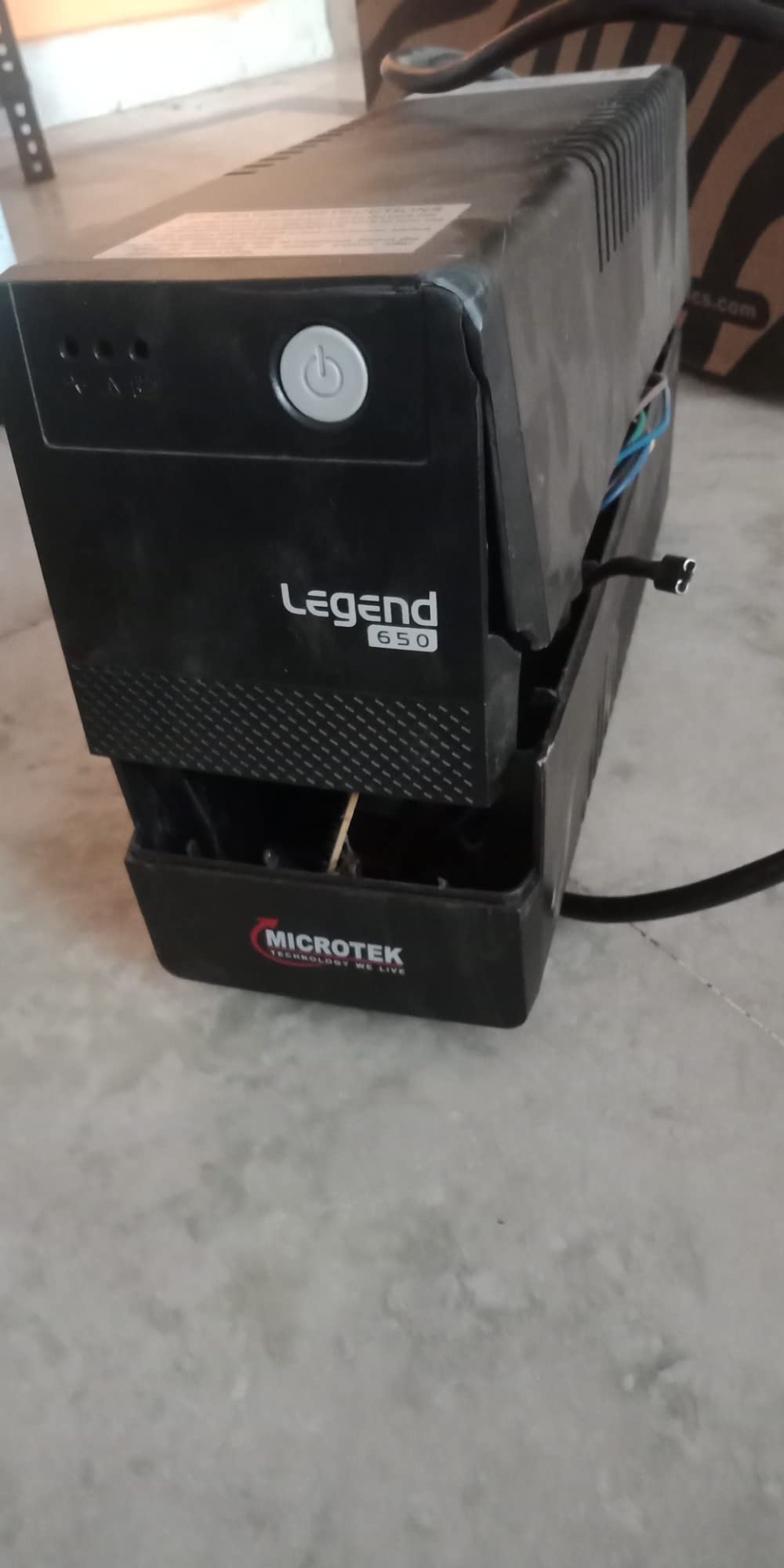 MICROTEK Legend UPS 650 with 2 Year Warranty on UPS and 1 Year Warranty ...