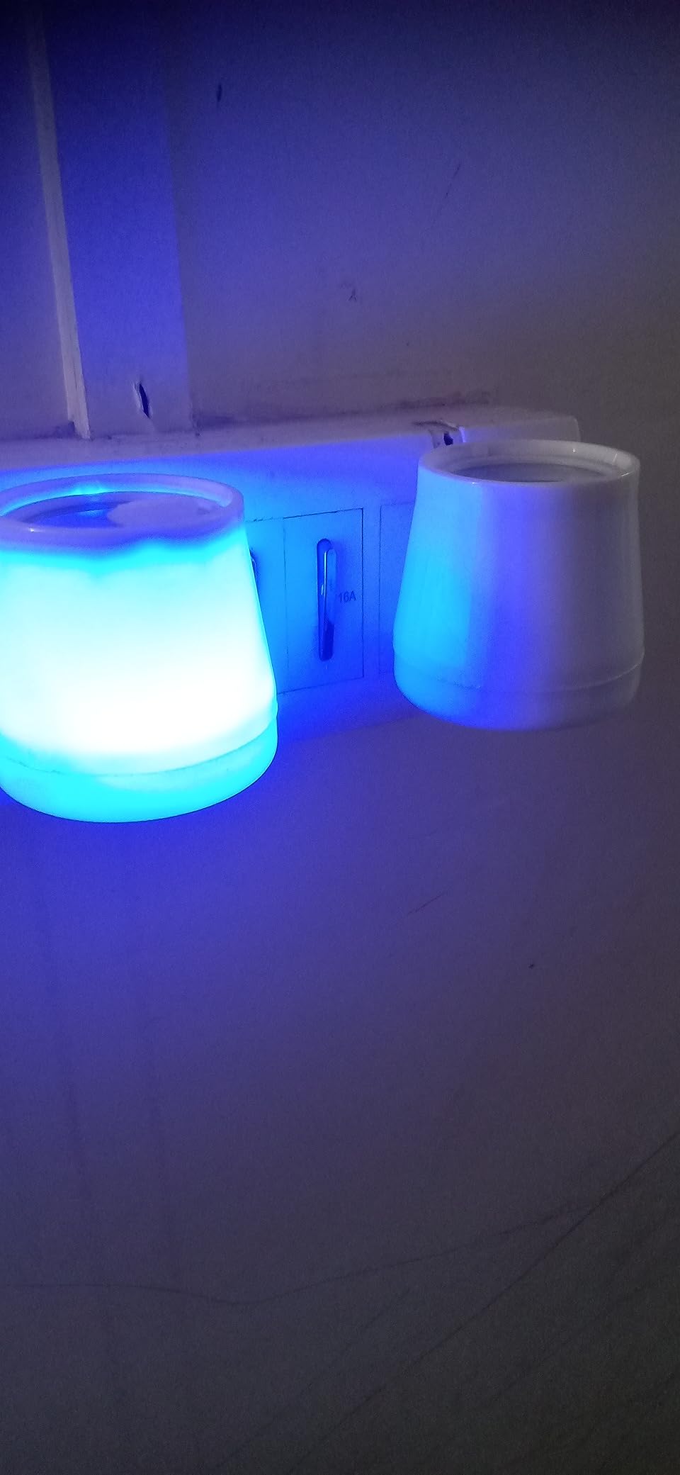 SKY-ANGEL Plastic Kapoor dani with Night lamp, Aroma Diffuser, Bakhoor ...