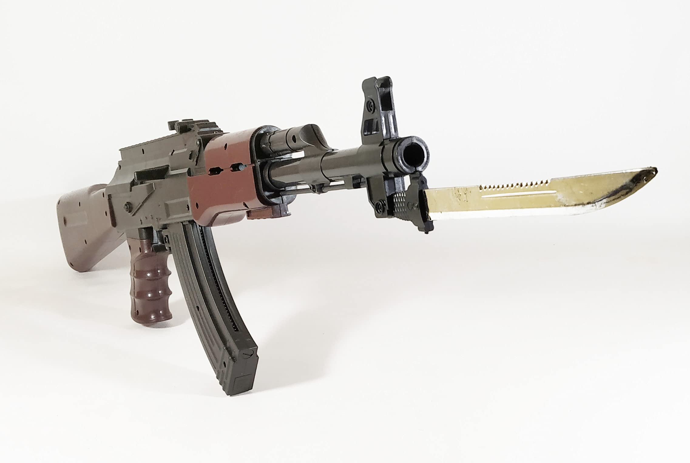 Machine Gun And Knive