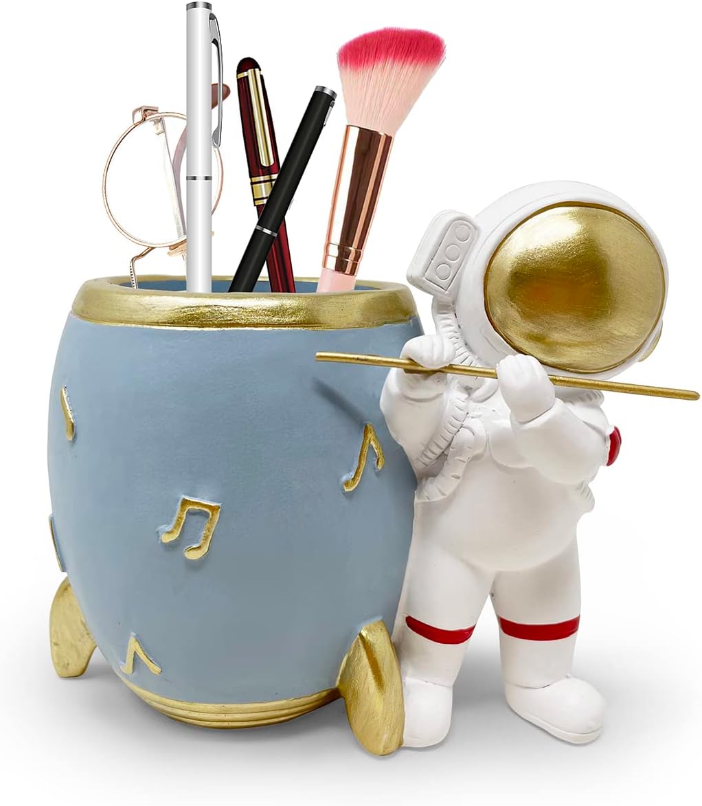 Amazon.com: Muyankissu Astronaut Pen Holder Stand for Desk Pencil ...