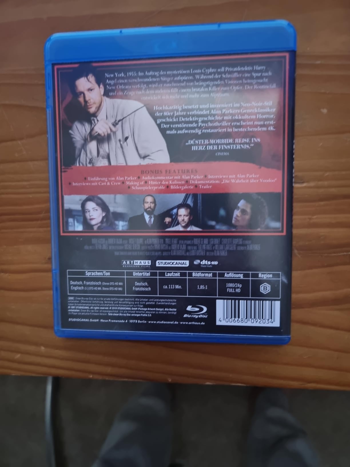 Angel Heart [VHS] : Mickey Rourke, Robert De Niro, Charlotte Rampling ...