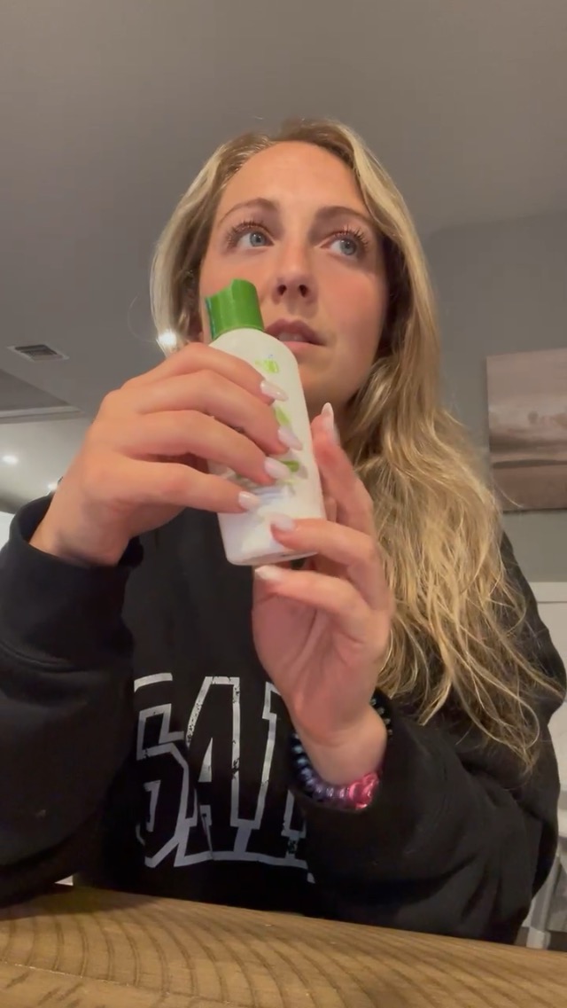 Watch My thoughts on this amazing SkinMD shielding lotion on Amazon Live