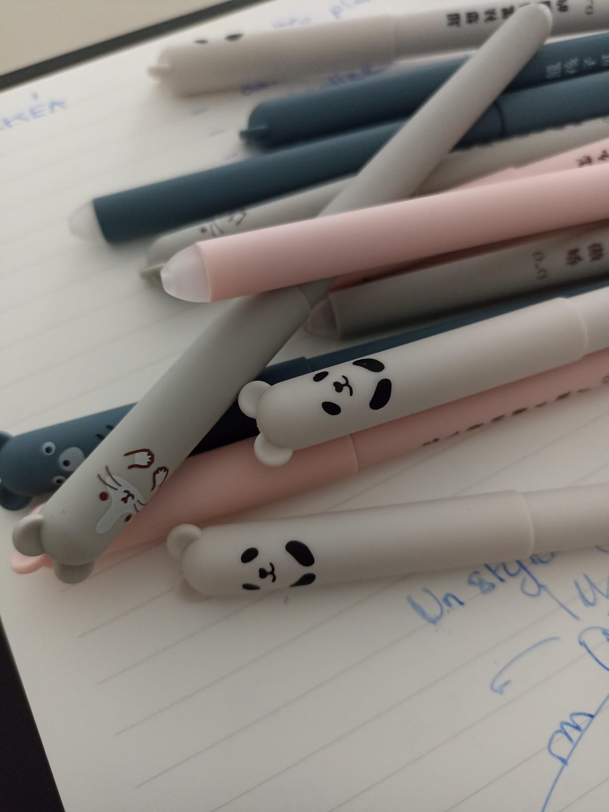 YIIFELL Stylo Effacables,12 Stylos à Encre Gel Effaçable et 30 ...