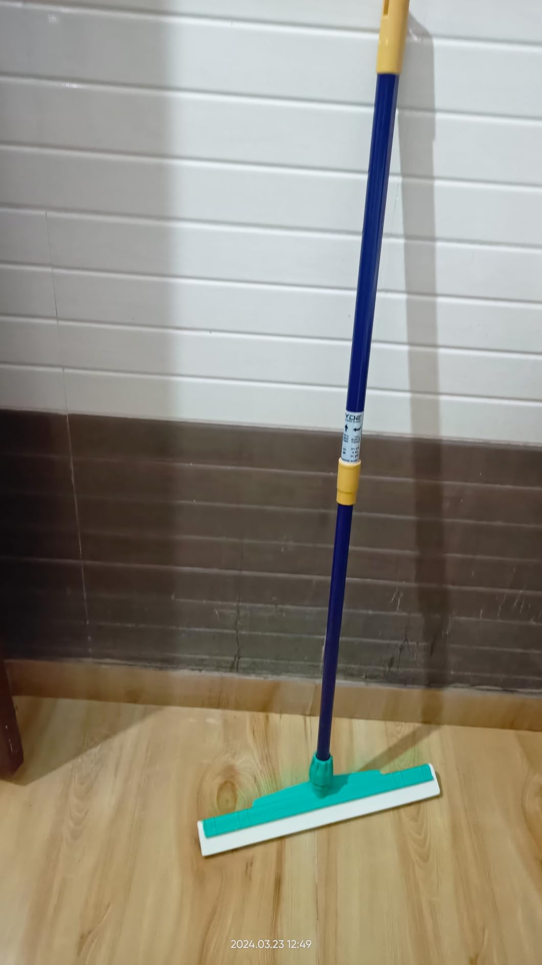 Hyde Double Blade 45 CM Wiper with Adjustable Telescopic Mild Steel ...