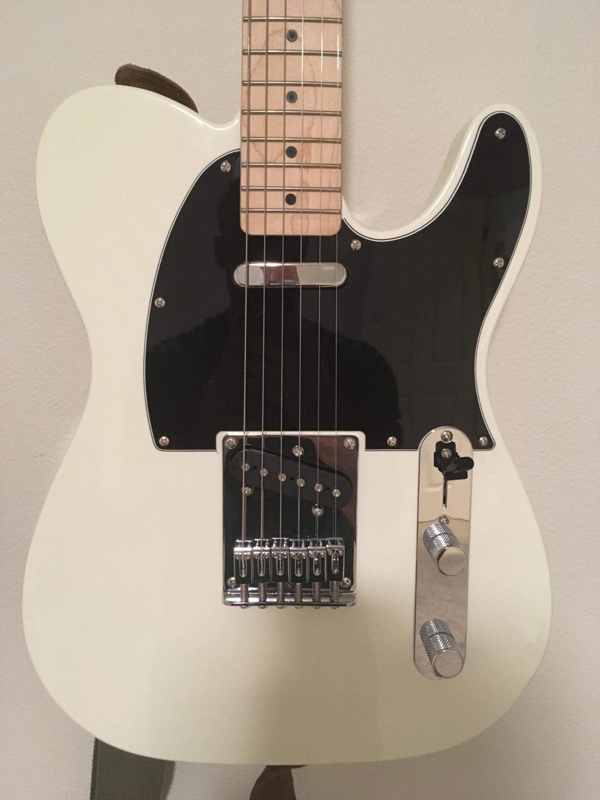 Fender Telecaster White Black Pickguard