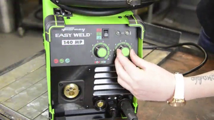 Watch Forney Easy Weld 271 140 MP Machine on Amazon Live