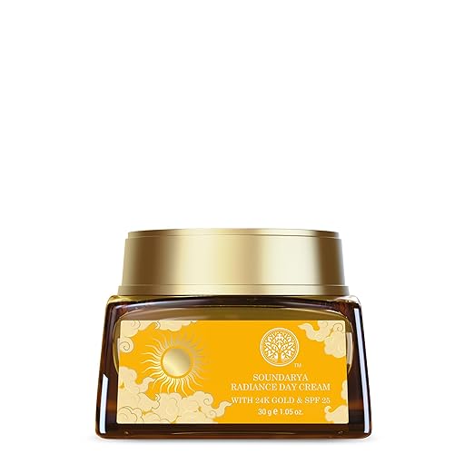 Forest Essentials Soundarya Radiance Cream With 24K Gold & SPF 25 ...