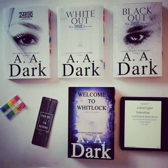 Amazon.com: WHITE OUT (24690 series, book2) eBook : Dark, A. A ...