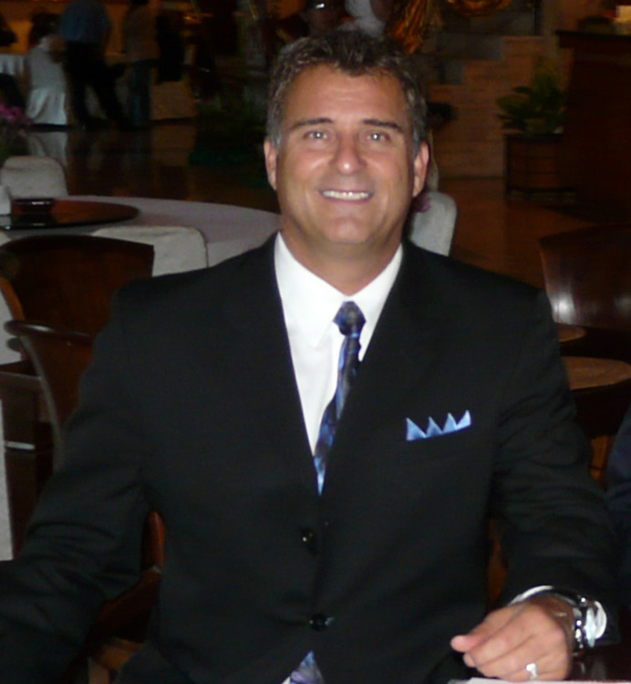 Amazon.com: Sir Raymond Winters: books, biography, latest update