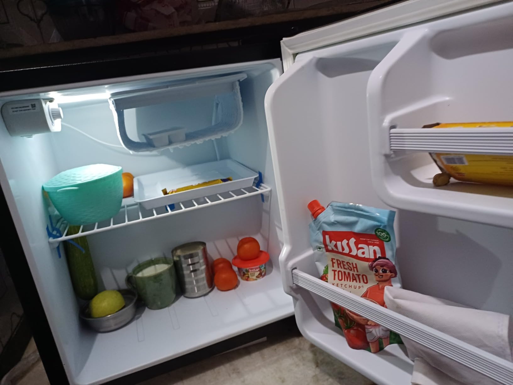 Bluestar 45 Ltr, 2 Star, Mini Refrigerator with Freezer, Direct Cool ...