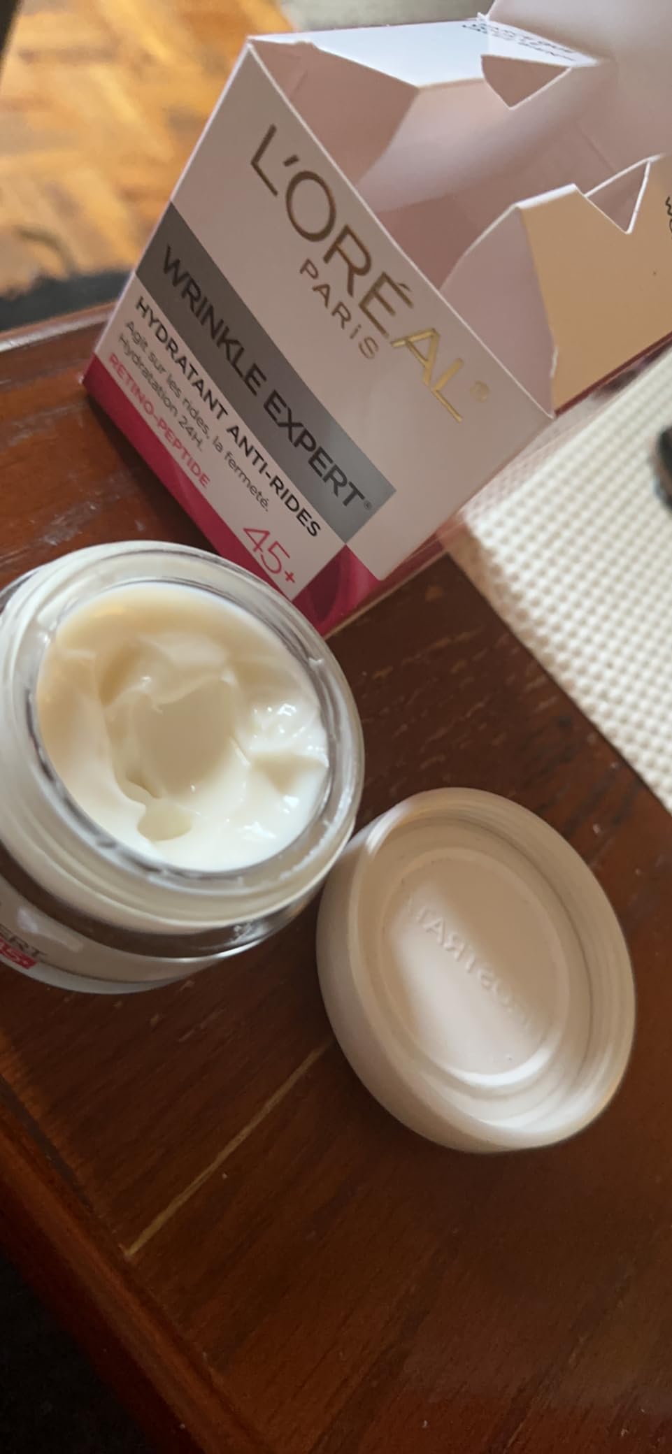 L’Oréal Paris Anti-Aging Face Cream 45+, Day & Night Skincare, Wrinkle ...