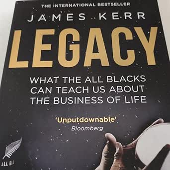 Amazon.co.jp: JAMES KERR LEGACY オールブラ ッ ク スが教えるビジネスの本 : おもちゃ