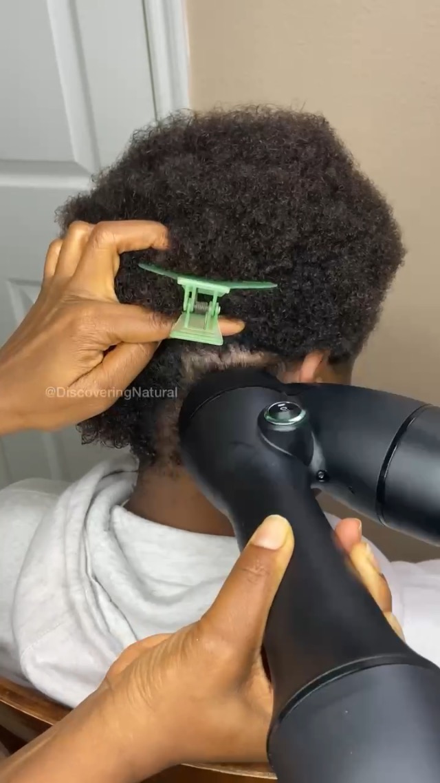 Watch How to use Revair on Short Hair on Amazon Live