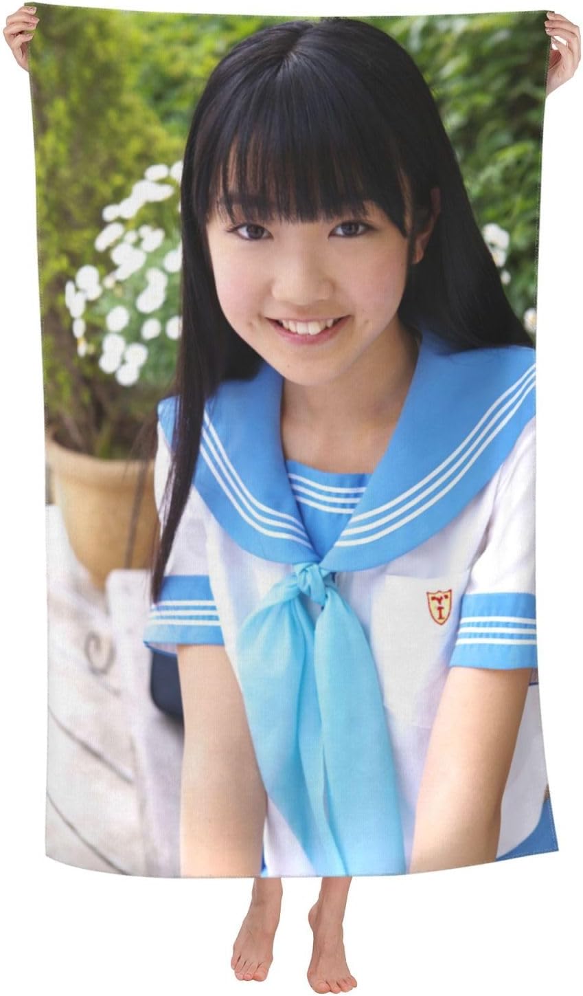 Amazon｜椎名桃子椎名桃キャンパス生徒妹 バスタオル ビーチタオル タオル スポーツタオル 吸水速乾 大判 ふわふわ 肌触りギフト ...