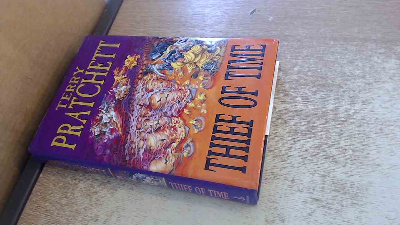 Thief of Time (Discworld): PRATCHETT (T).: Amazon.com: Books
