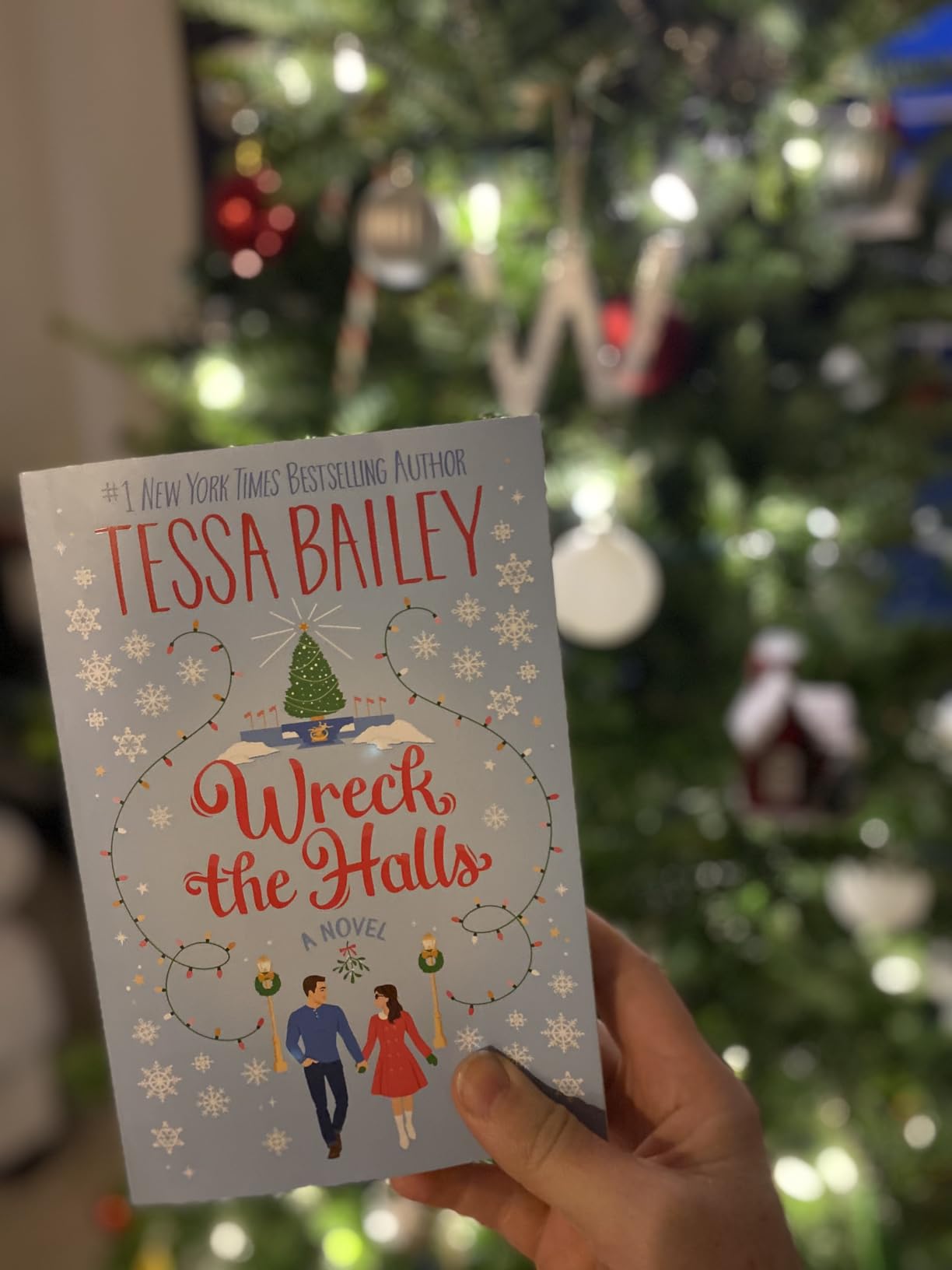 Wreck the Halls: A Novel : Bailey, Tessa: Amazon.ca: Books