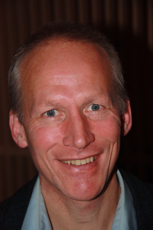 Amazon.com: Eric Uyttewaal: books, biography, latest update