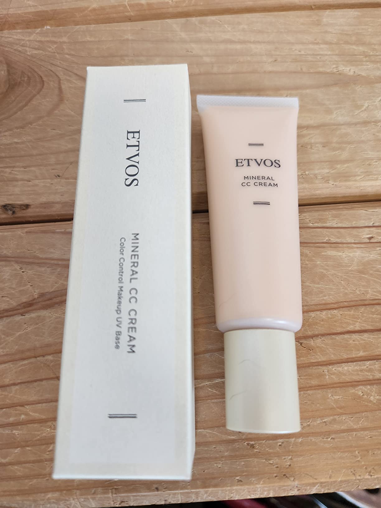 Amazon | ETVOS(エトヴォス) ミネラルCCクリーム SPF38/PA+++ 30g ツヤ肌/透明感 肌色補正 石鹸で落ちる UVカット 化粧下地 ヒト型セラミド ナチュラル ...