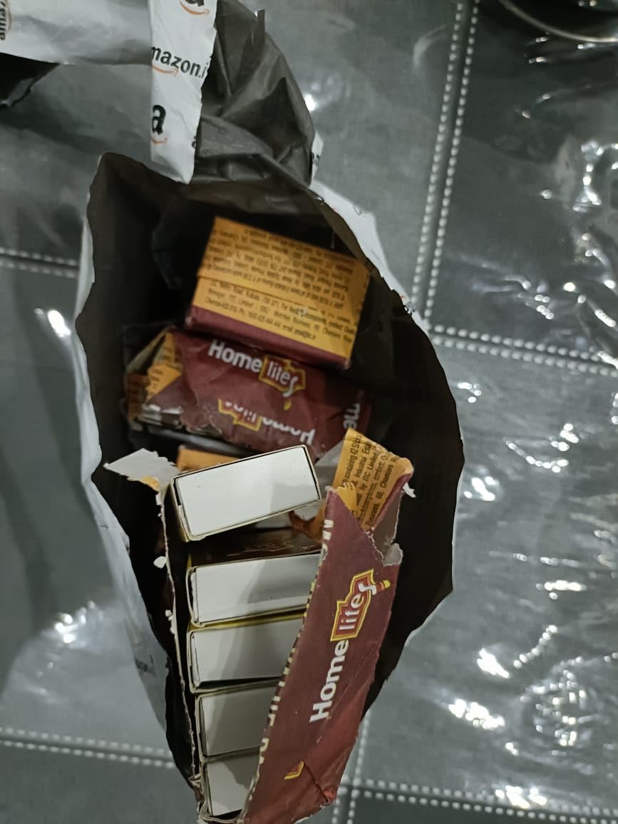 Homelites Karborised Match Box, 245 Sticks : Amazon.in: Home & Kitchen