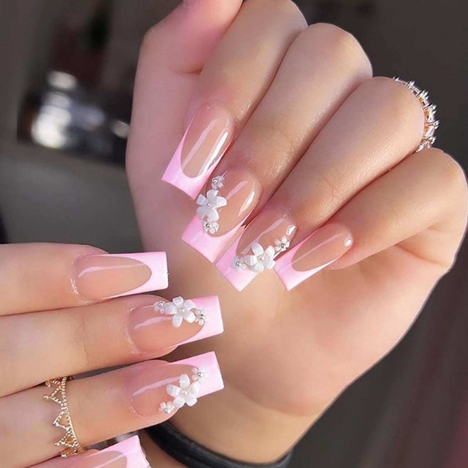 Amazon.com: YoYoee Medium Square False Nails 3D Daisy Nails Tips French ...