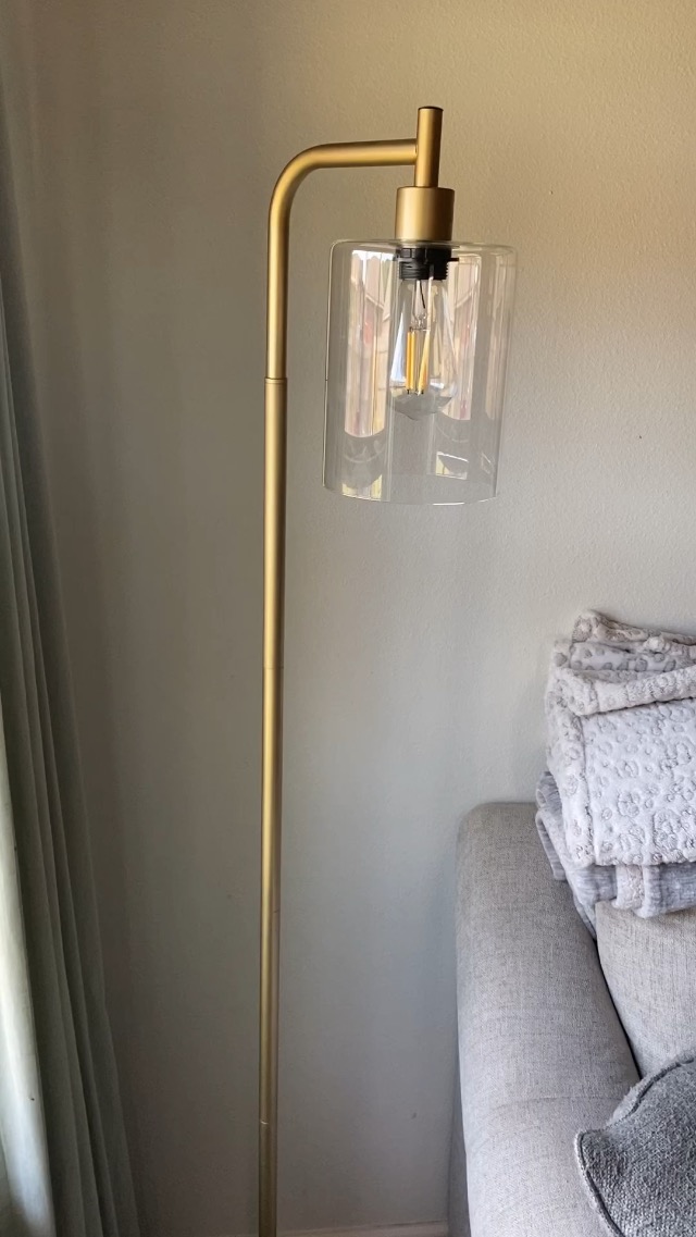 Watch Best lamp ever! So easy to put together, multiple colors. on ...