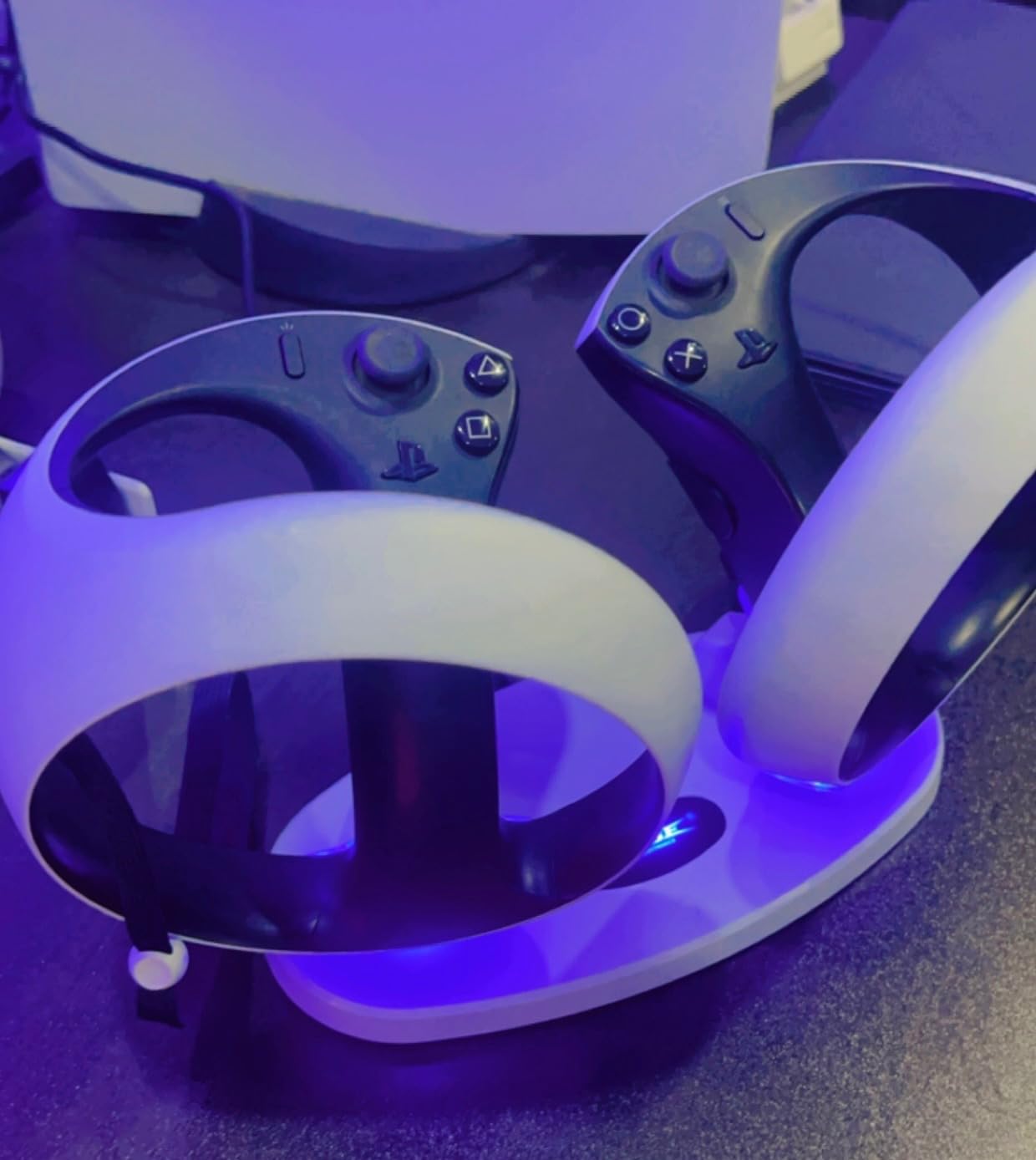 TCOS TECH Charging Dock Station for PSVR 2 with LED Indicator, Charging ...