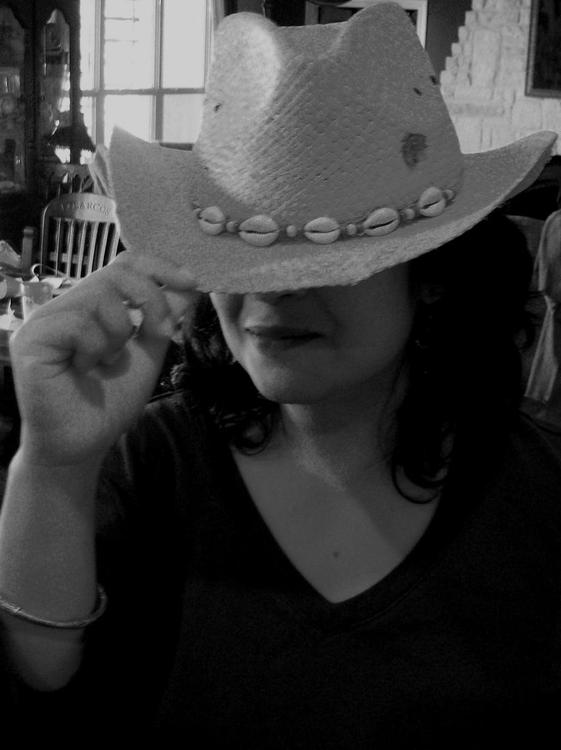 Amazon.com: Mina Khan: books, biography, latest update