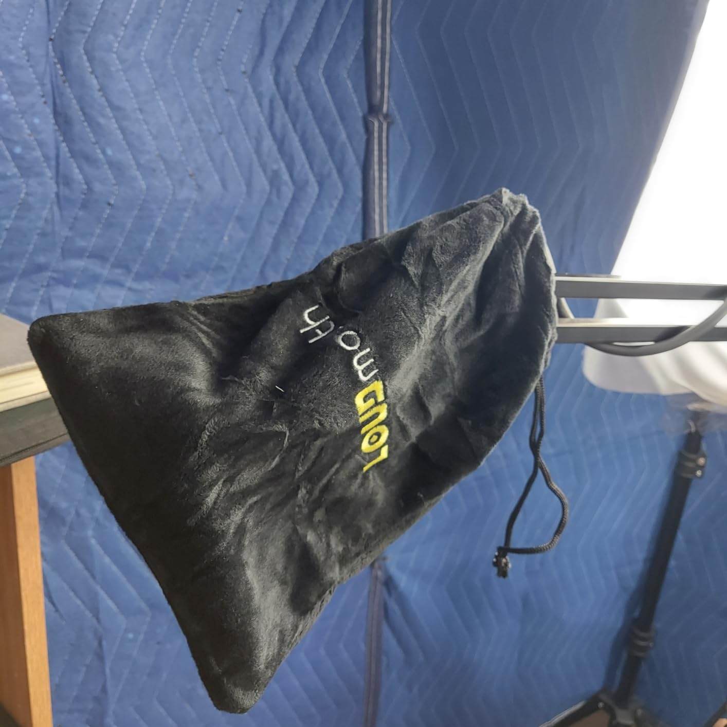 Amazon.com: LOUDmouth Soft Velvet Studio Microphone Carry Bag | Podcast ...