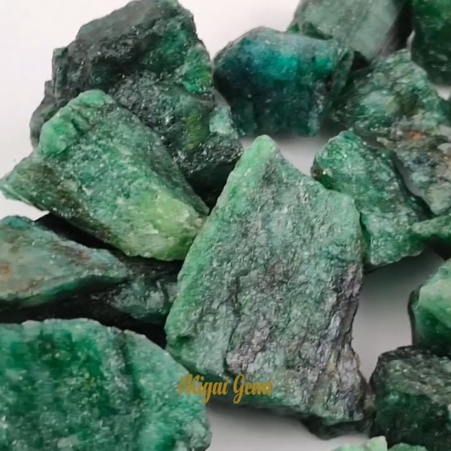 Watch Natural Raw Emerald Gemstone Rough Gemstone, Healing Crystal on ...