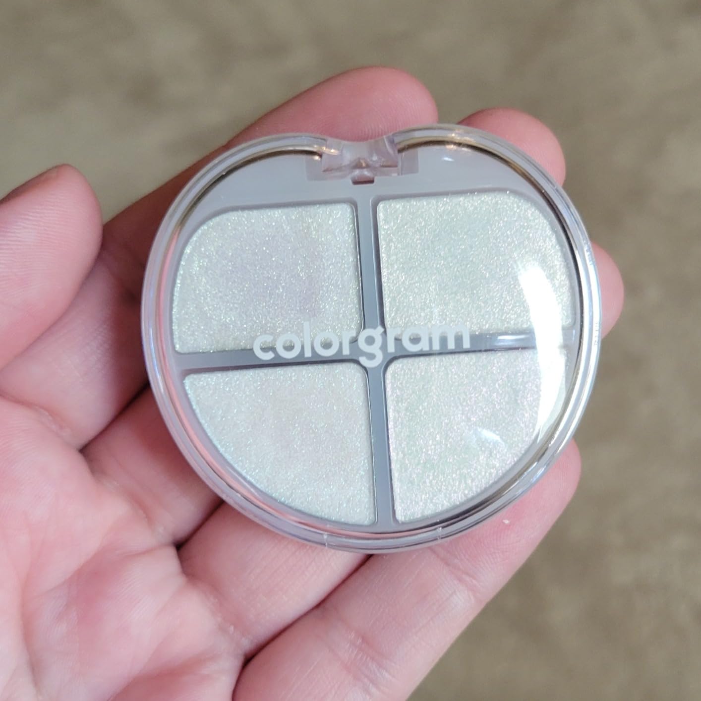 Amazon.com : COLORGRAM TINTIN DORY EYESHADOW PALETTE 01 GLITTER DORY ...