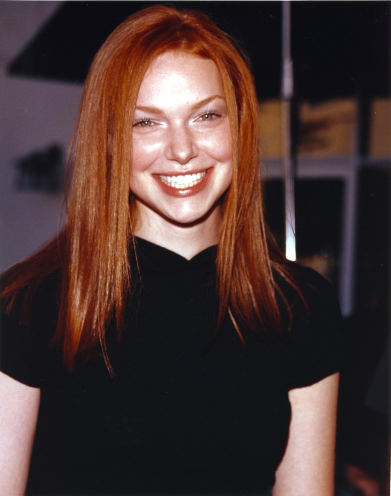 Laura Prepon Natural Hair Color
