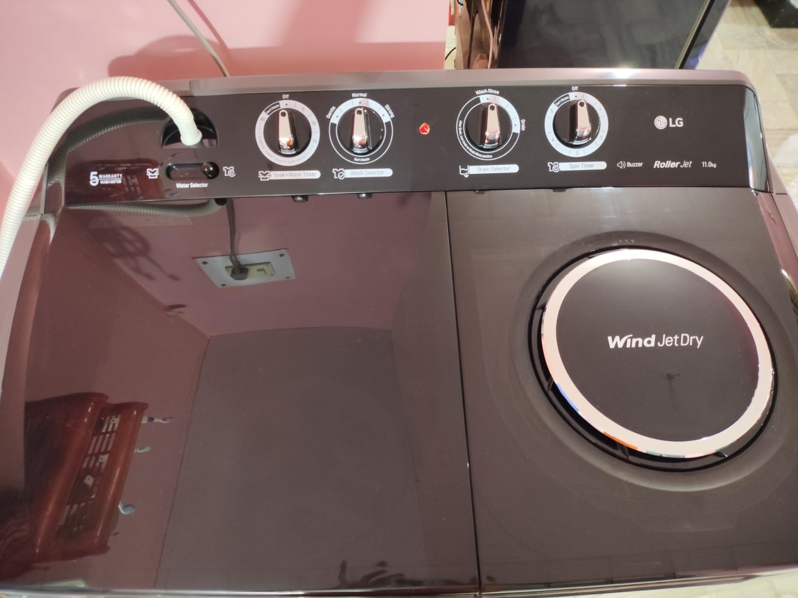 LG 11 Kg 5 Star Wind Jet Dry Rat Away Technology Semi-Automatic Top ...