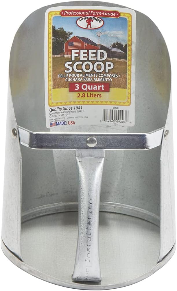 Amazon.com: LBH Market Sturdy Lightweight Plastic Feed Scoop Grain ...